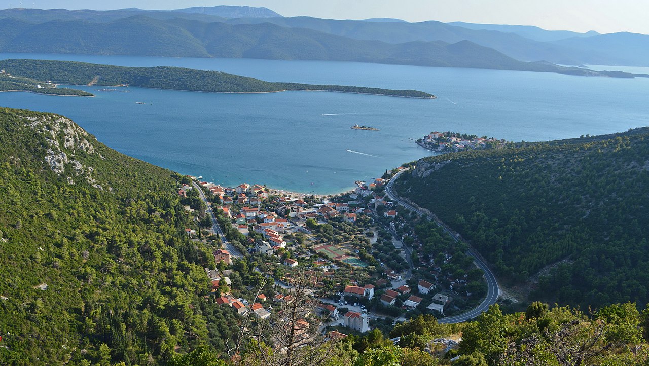 Croatia Klek waterfront house for sale | LuxuryCroatia.net